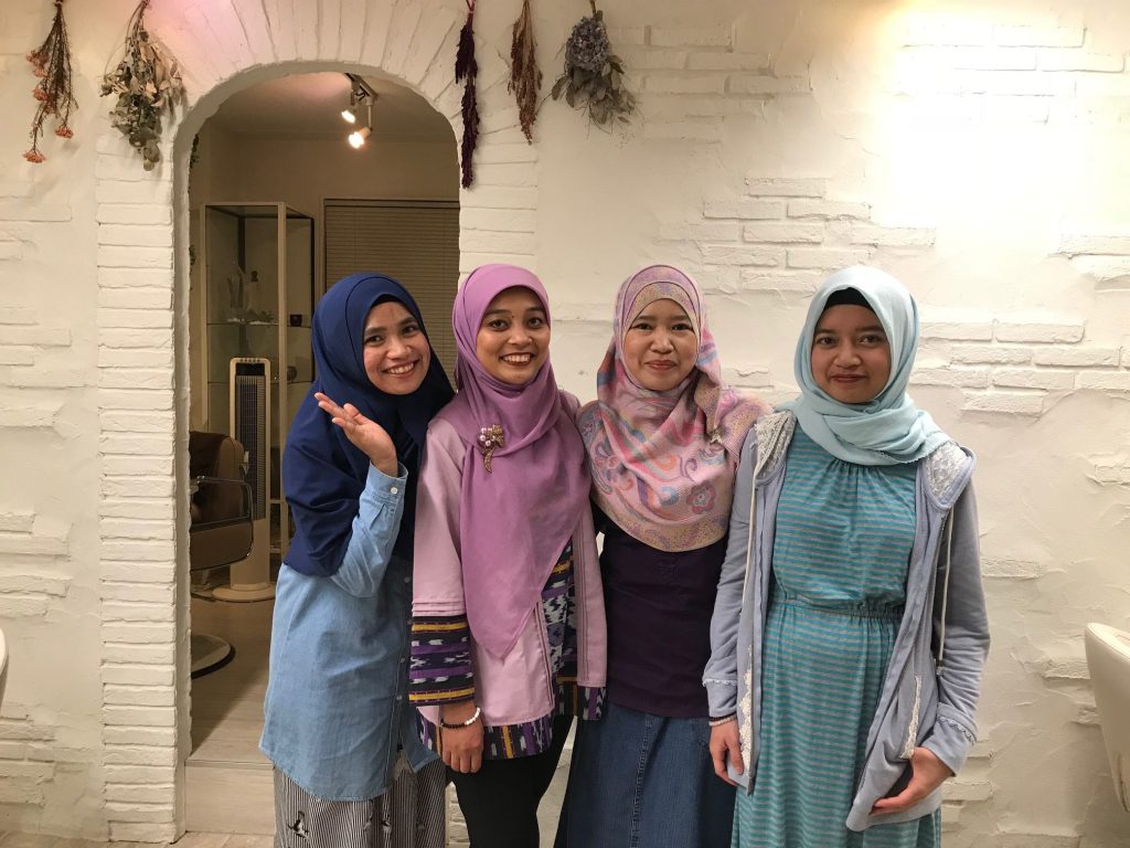 Muslim Ladies Salon – MINT